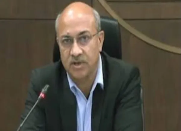 ACS Home UP In Hindi: कौन हैं IAS Deepak Kumar ! जिन्हें यूपी के प्रमुख ...